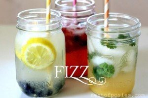 24 Things to Make with Mason Jars - World inside pictures