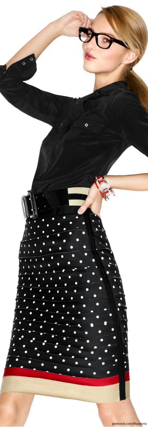 29 Stylish And Edgy Work Outfits - World inside pictures