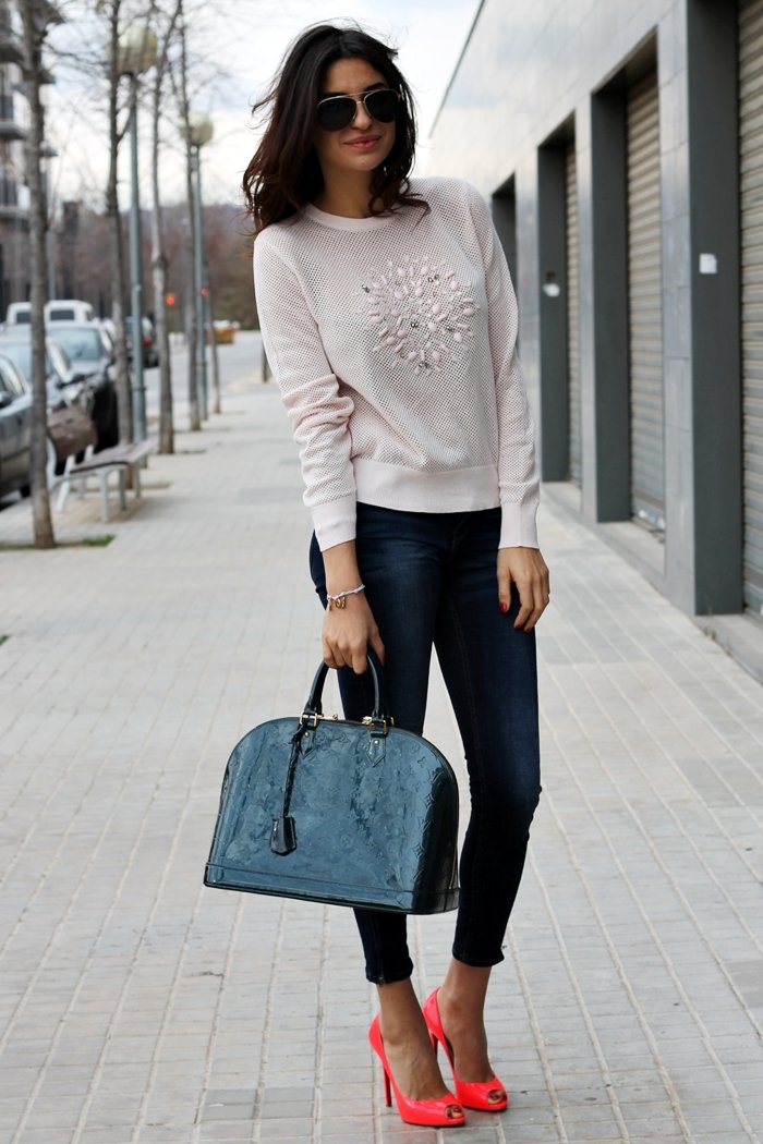 30 Fashionable Combination With Trendy Jeans - World inside pictures