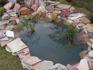 16 DIY Water Feature Projects For your Home And Garden - World inside ...