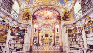 World’s Most Beautiful Old Libraries - World inside pictures