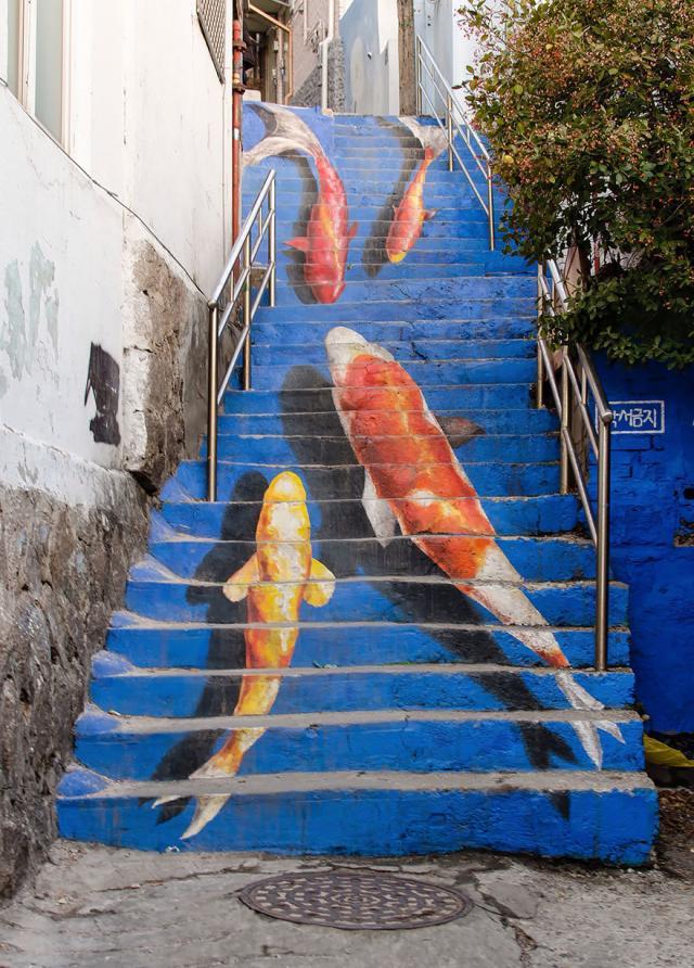 The Most Breathtaking Outdoor Stairs Art From Different Parts Of The ...