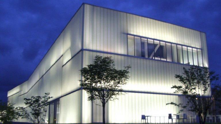 Transparent Glass Buildings That Will Take Your Breath Away - World ...