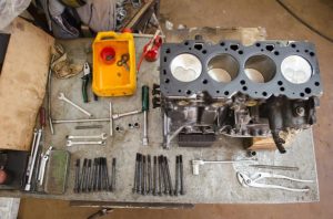 How to Successfully Run Your Own Repair Shop From Home - World inside ...